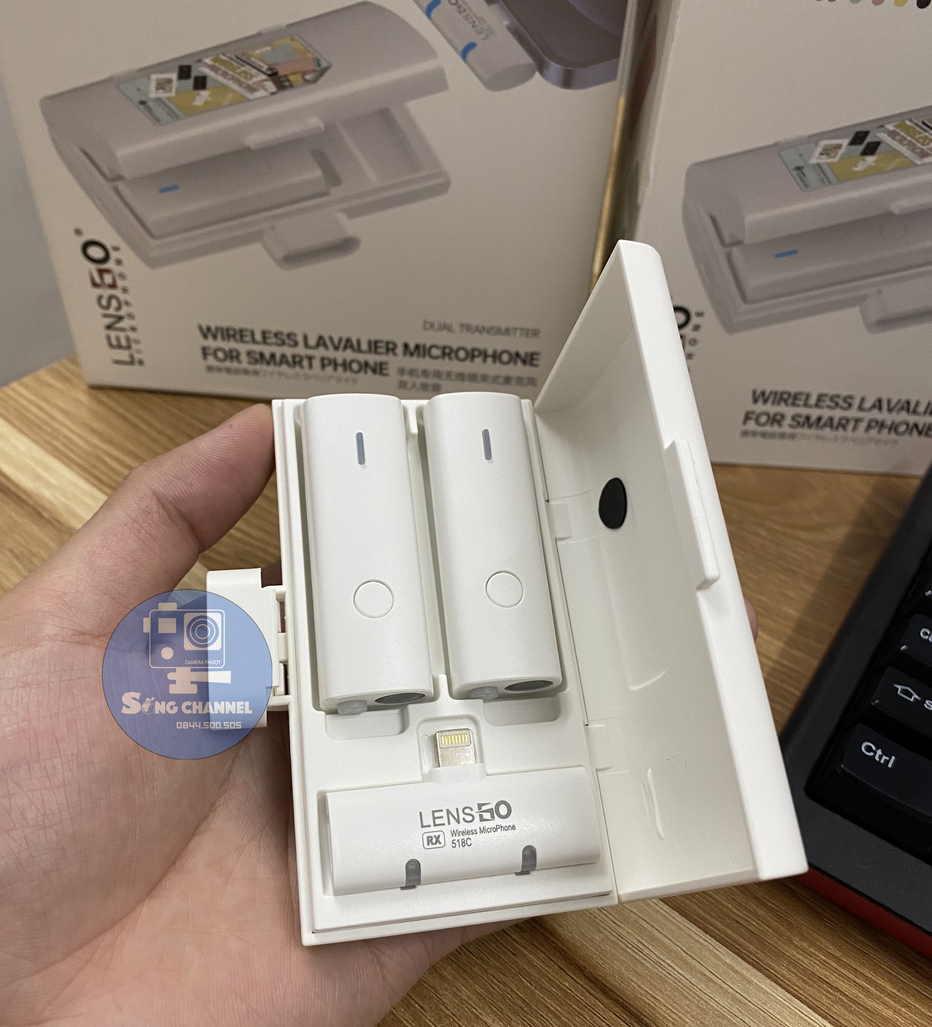 Micro Thu Âm LensGo LWM-518C (Chân lightning)